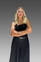 Daniela De La Fuente Sanchez es un CENTURY 21® agente en Equipetrol ...