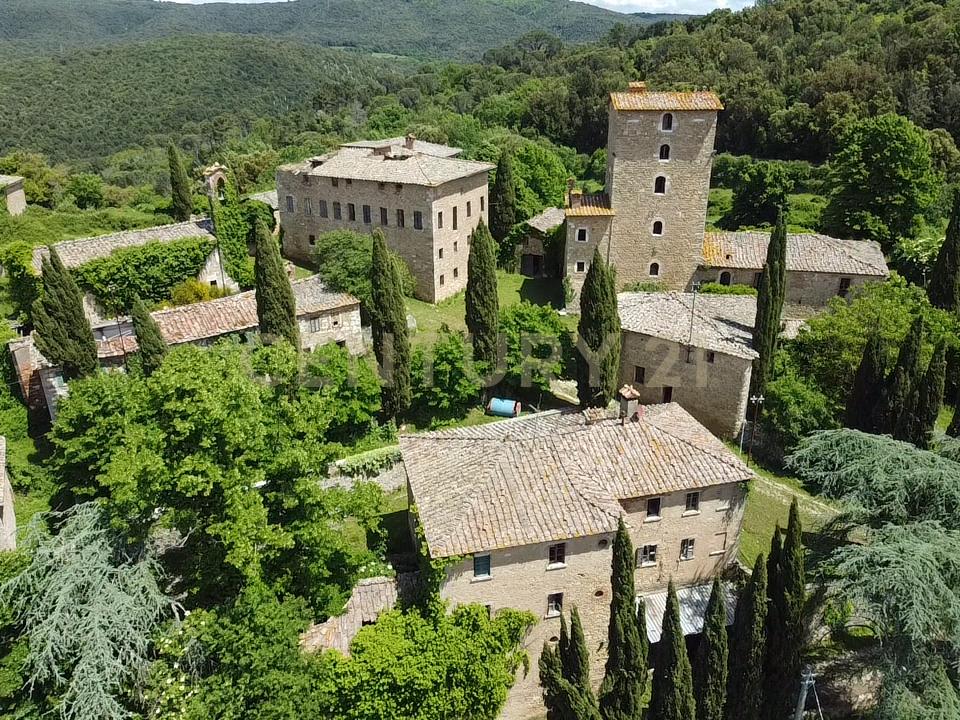 Loc. Gallena, Casole D'Elsa, Toscana 53031, イタリアの販売中の 一戸建て住宅 | CENTURY 21®