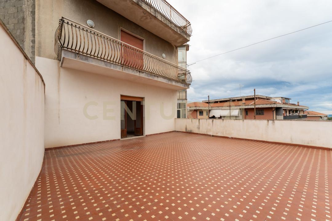 Apartment for Sale at Via Palermo, Catania, Sicilia 95100, Italy | Immo ...
