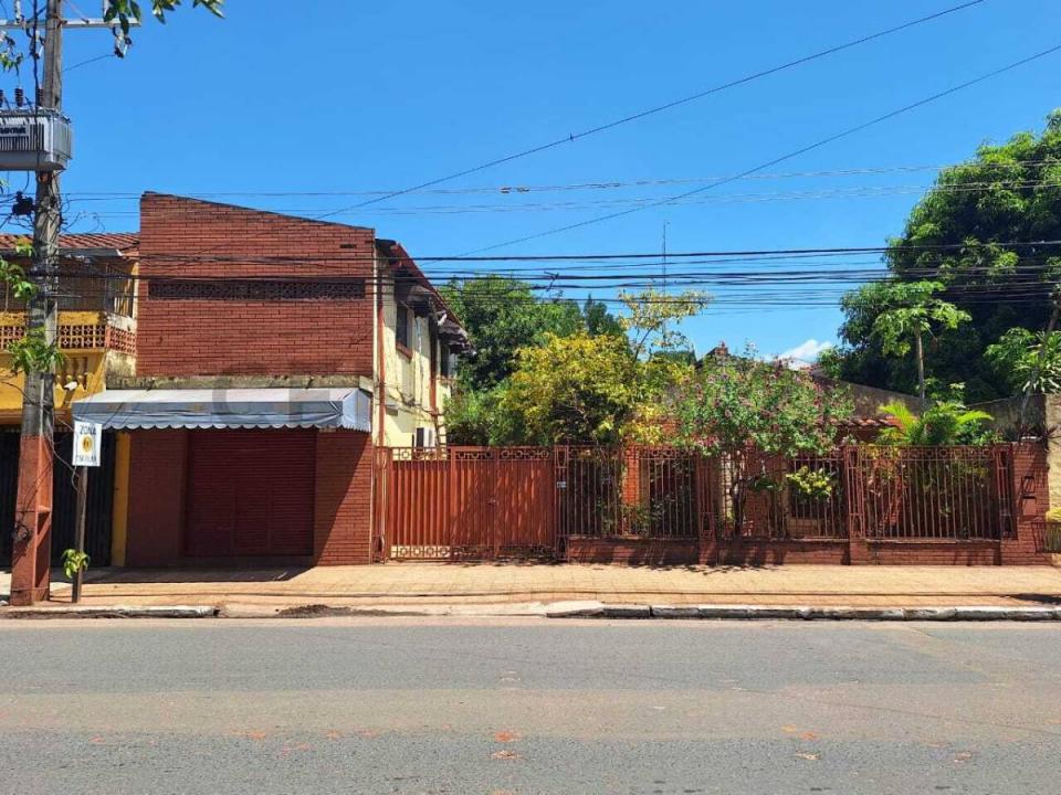 Single Family Home for Sale at TTE. ETIENNE CASI RIO YHAGUY , Fernando ...
