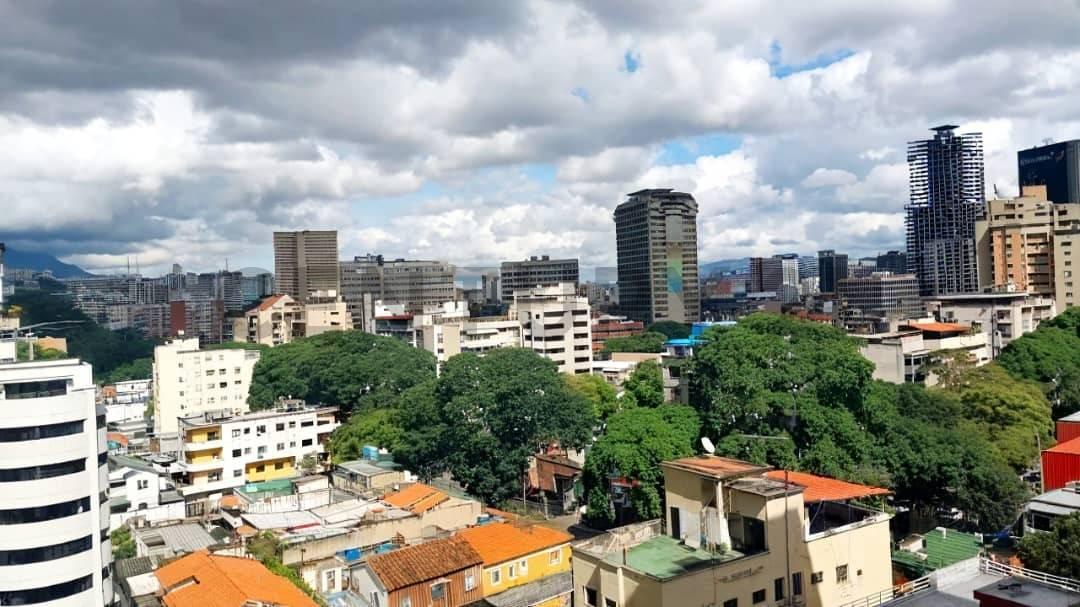 Apartamento para vender em Avenida Anauco y Panteón con calle Roraima ...