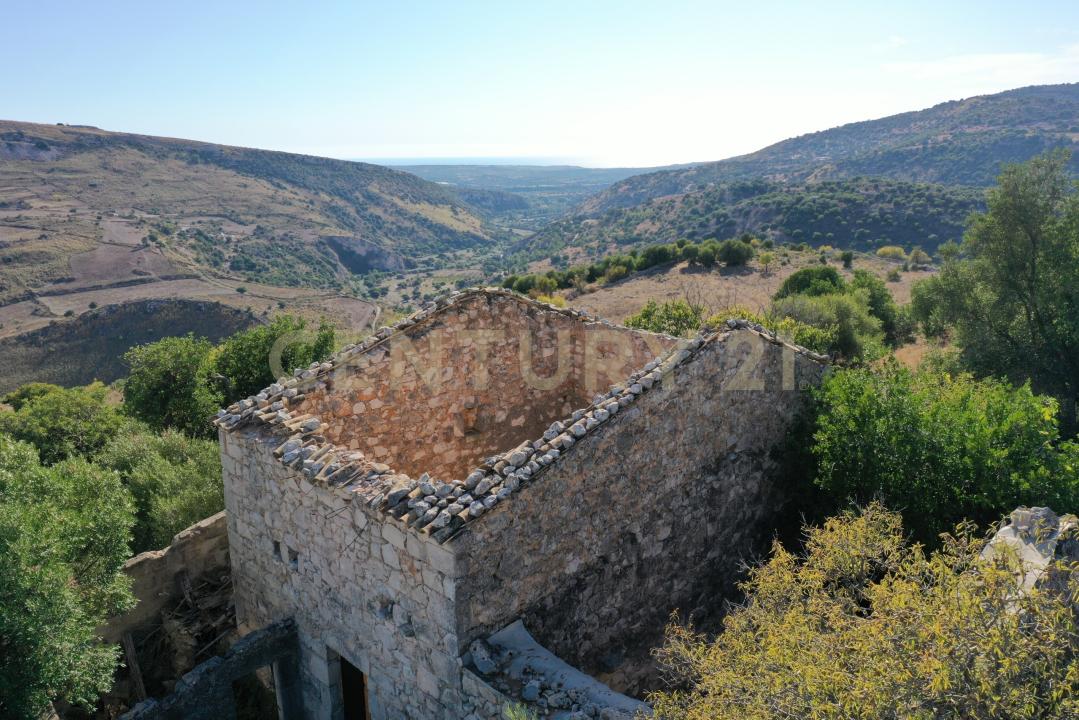 Single Family Home for Sale at Via dei Tulipani, Ragusa, Sicilia 97100 ...