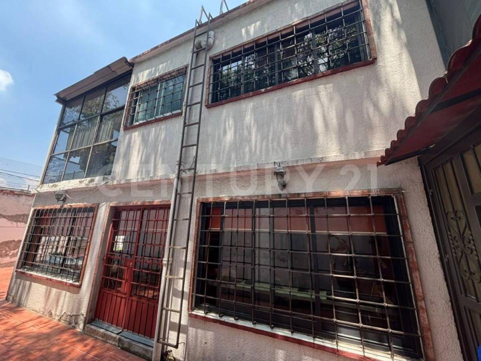 Casa Unifamiliar en Venta en Murillo ,, Alvaro Obregón, Ciudad De México 01420, México | CENTURY 21®