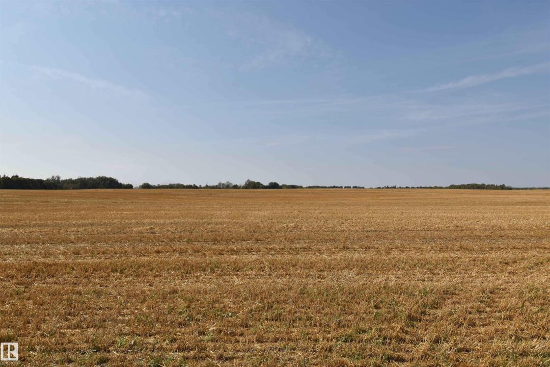 Single Family Home for Sale at RGE RD 275 TWP RD 523, Rural Parkland ...