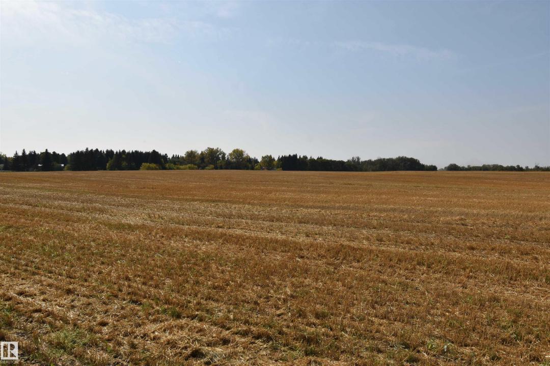 Single Family Home for Sale at RGE RD 275 TWP RD 523, Rural Parkland ...