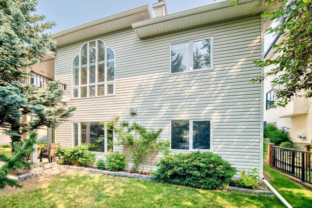 Single Family Home for Sale at 29 SIMCOE GATE SW, Calgary, Alberta T3H ...