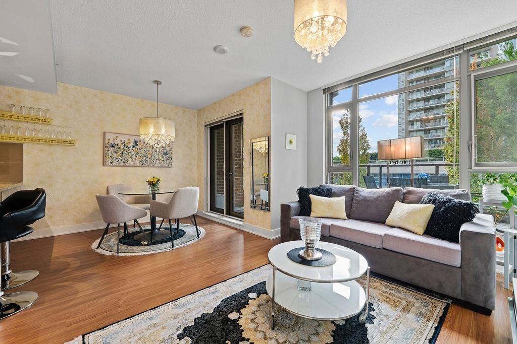 Maison unifamiliale en vente à 1155 THE HIGH STREET, Coquitlam, Colombie-Britannique V3B 7W4 ...