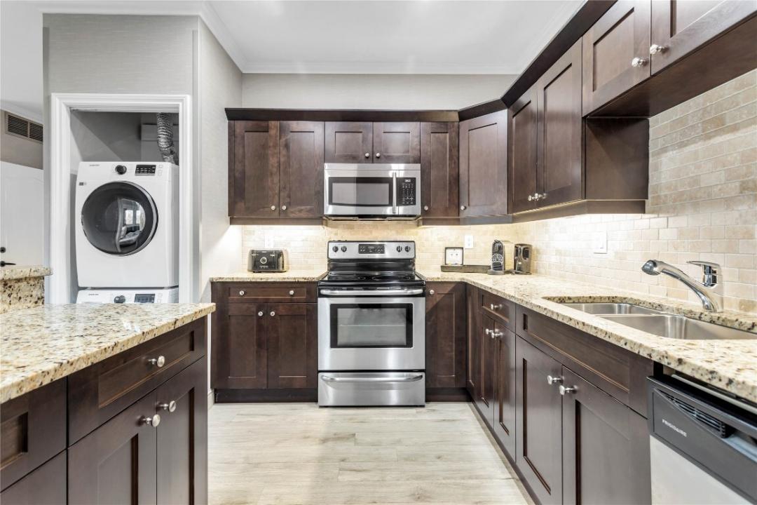 Single Family Home for Sale at 1320 WATER STREET, Kelowna, British ...