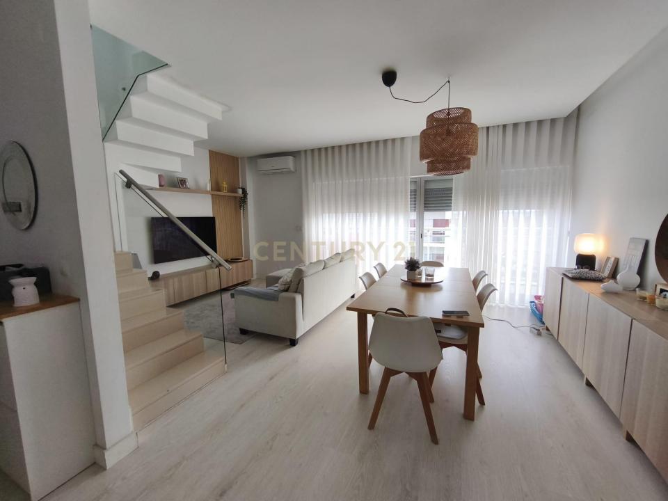 Apartment for Sale at Seixal, Setubal 2840-140, Portugal | CENTURY 21®