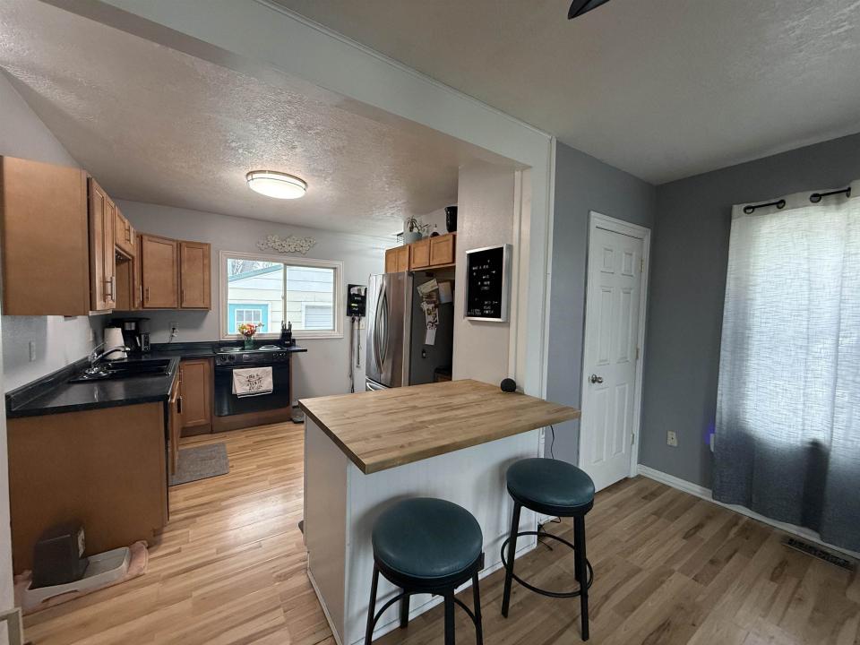 Single Family Home for Sale at 509 NW 13th St, Minot, North Dakota 58703 | CENTURY 21®