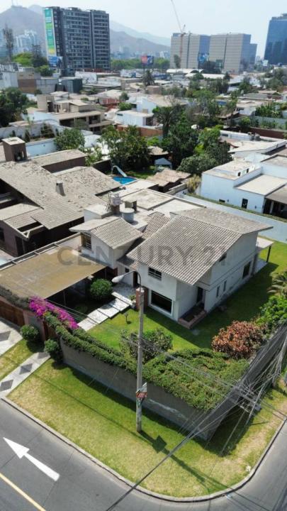 Single Family Home for Sale at Urb Camacho Calle Bucare , Lima, Lima ...