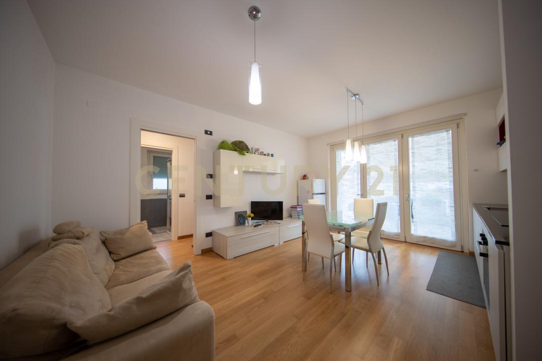 Apartment for Sale at Via Isotta Gaeta, Rome, Lazio 00157, Italy | Immo ...