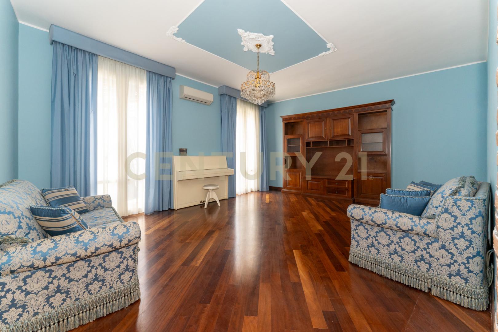 Apartment for Sale at Via Epicarmo, Augusta, Sicilia 96011, Italy ...